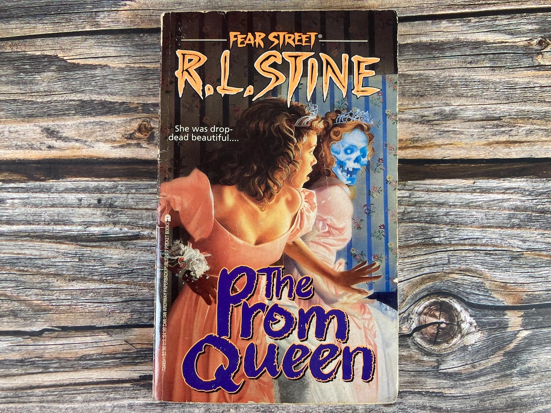 The Prom Queen by R.L. Stine Fear Street Archway Paperback Horror ...