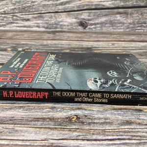 The Doom That Came to Sarnath by H.P. Lovecraft - Del Rey Books - 1980s ...