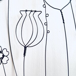 Wire Flower Meadow in a Wire Frame/flowers/seed Heads & Grasses/wire ...