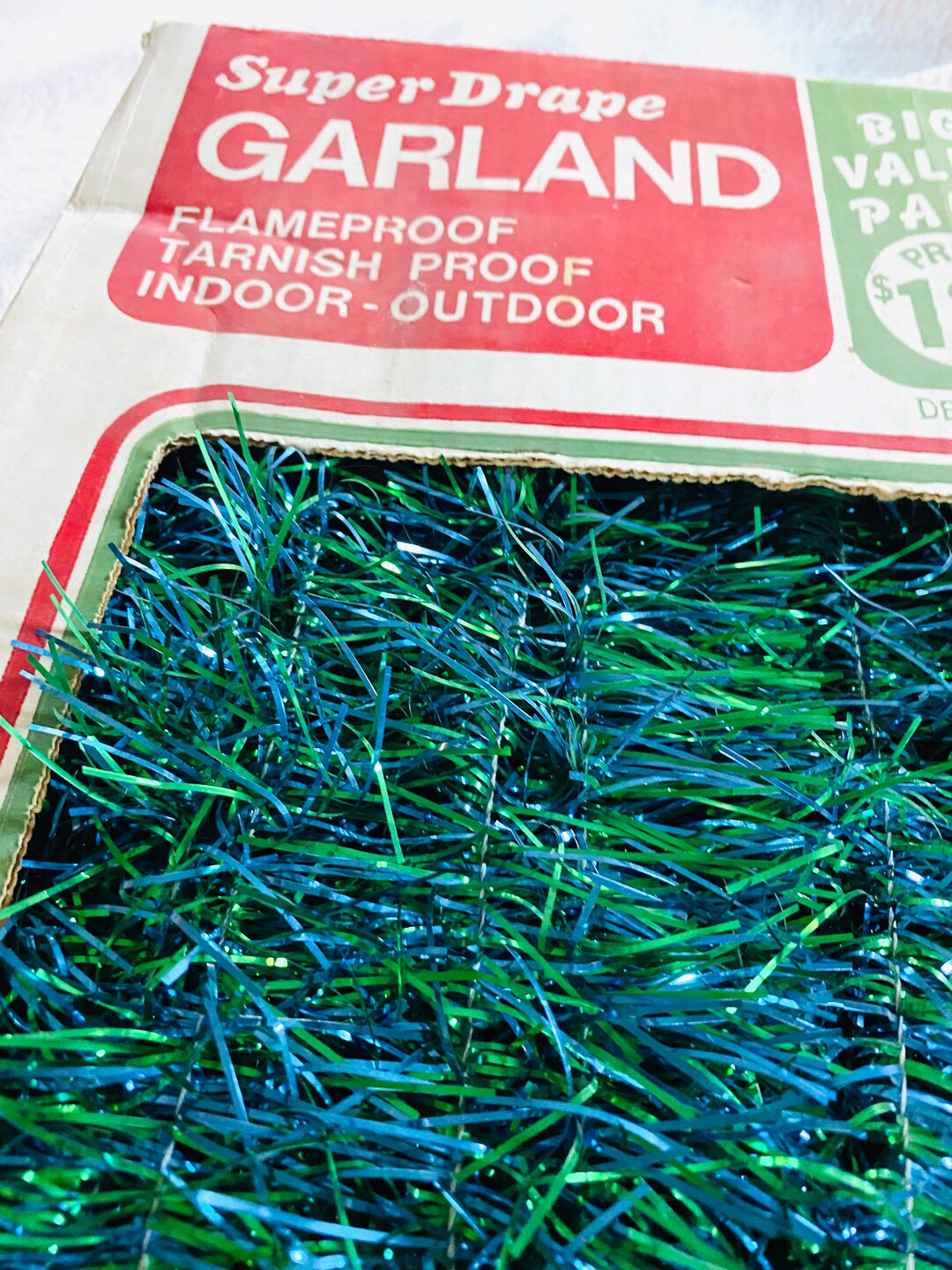 Vintage Super Tinsel Drape Garland Flameproof Tarnish Proof 75 Ft (25 ...