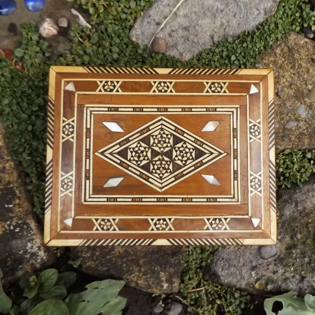Handmade Wood Inlay Art Stash Box, Tarot Card Deck Box - Etsy