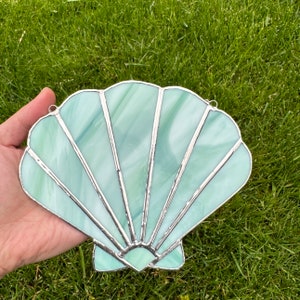 Clam Sea Shell #1 Stained Glass Suncatcher - Etsy