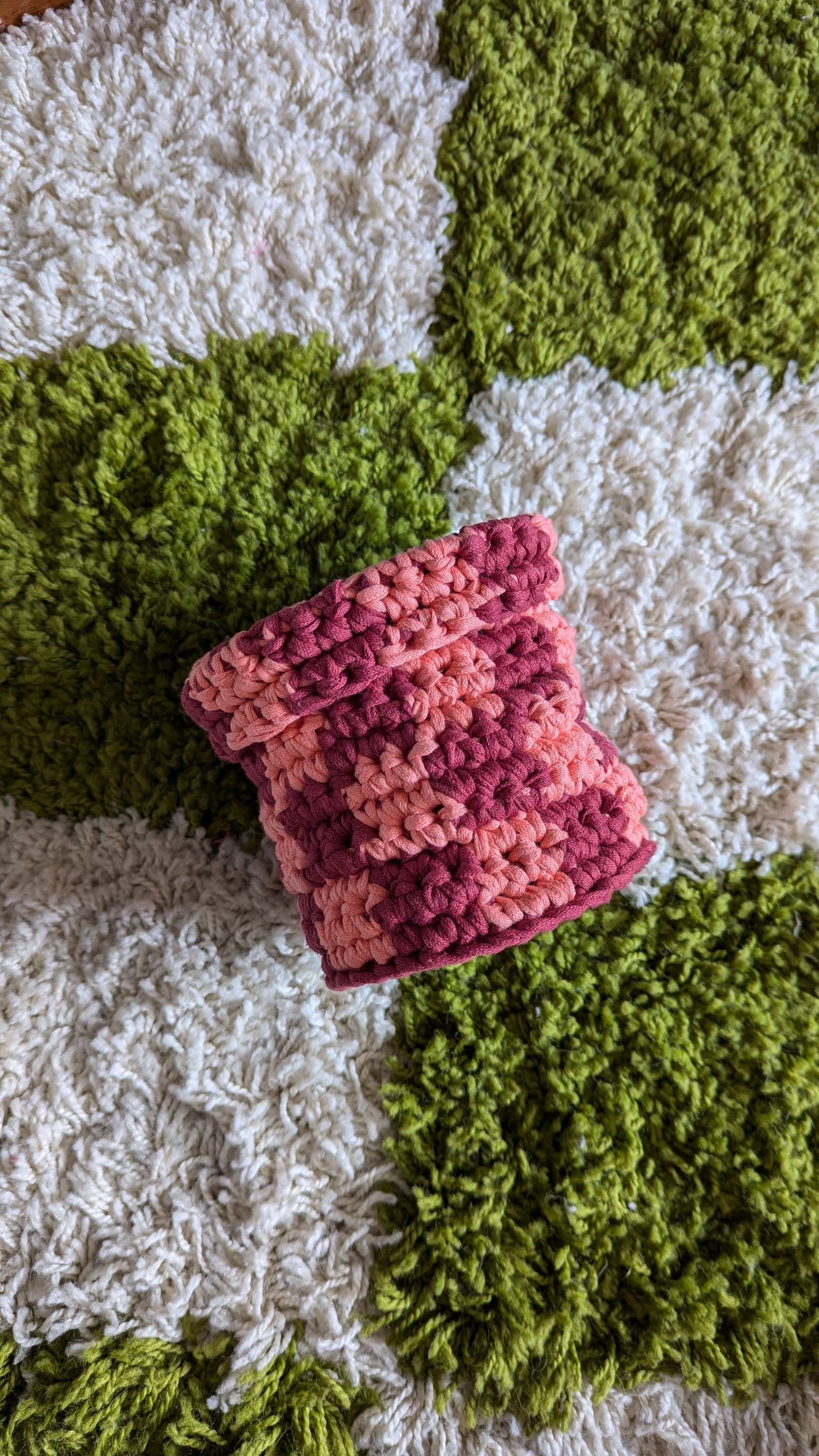Checkerboard Crochet Plant Pot - Burgundy & Coral - M - Etsy