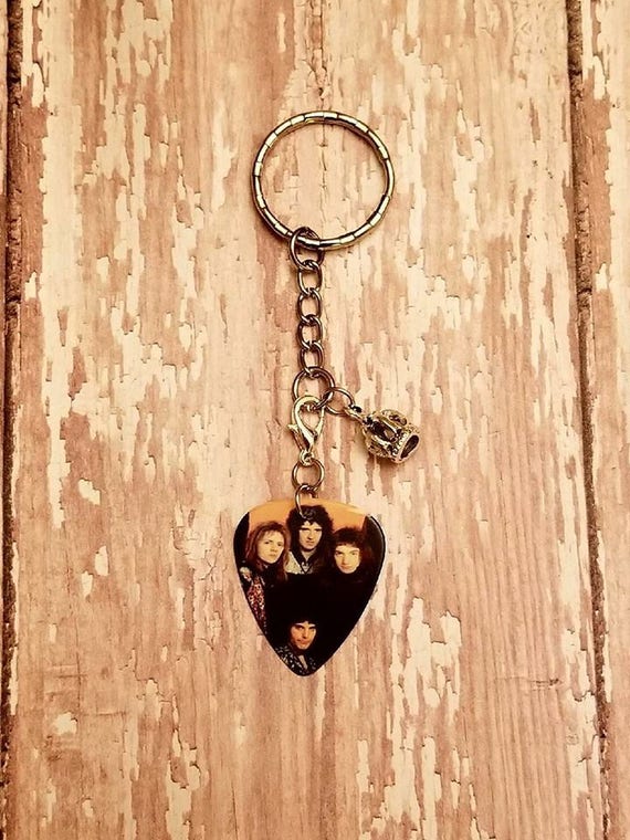 70's Queen Keychain Iconic Pose Guitar Pick - Etsy