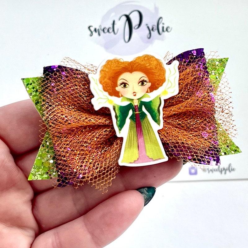 Winifred - Etsy