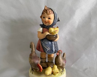 Goebel Feeding Time 199/0 Girl with Chicks Figurines & Knick Knacks ...