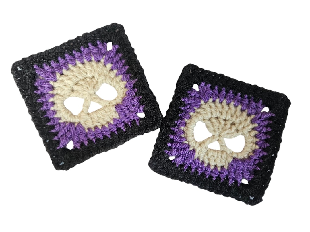 Small Skull Granny Square Crochet Pattern - Etsy