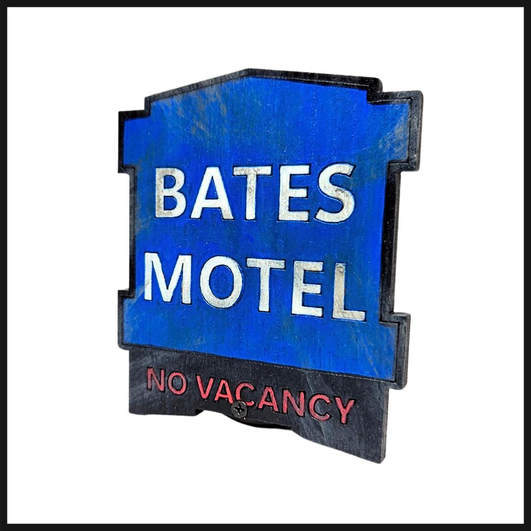 Bate's Motel Psycho Custom LED Night Light - Etsy
