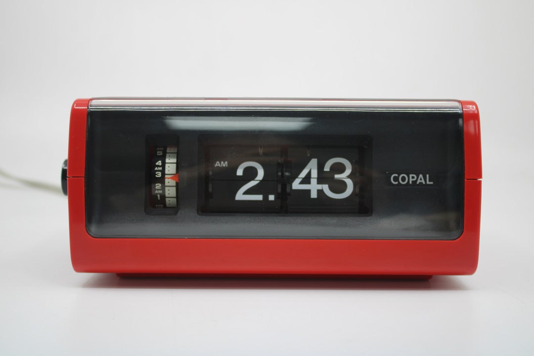 MINT Refurbished Copal Model RP243 Flip-alarm-clock, Bright Red ...