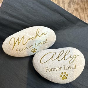 Engraved River Rock. Personalised Pet Memorial . Cat Memorial . Garden ...