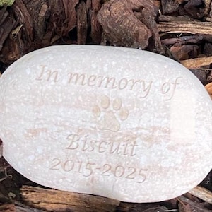 Engraved River Rock. Personalised Pet Memorial . Cat Memorial . Garden ...