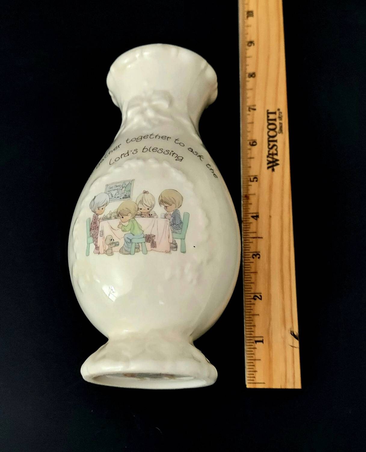 1994 precious moment vase we gather together to ask the lord blessing ...