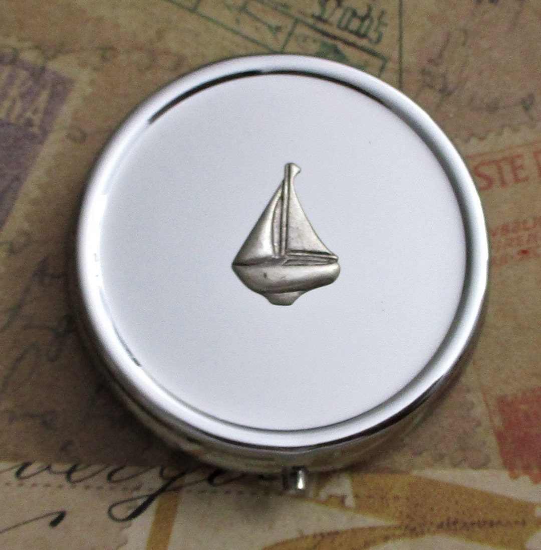Great Design BOAT SAILING BOAT Triple Compartment Pill Box Pill Case ...