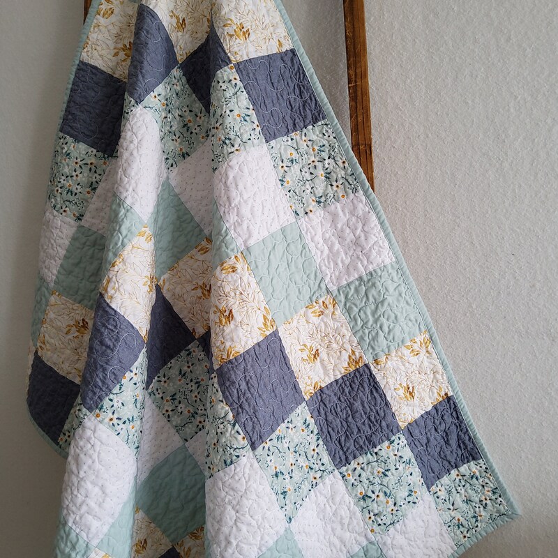 Green Baby Quilt - Etsy