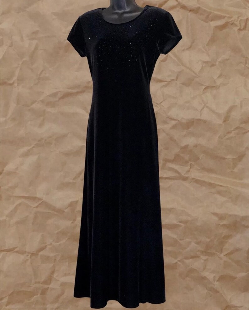 Vintage JR Nites Petites by Caliendo Classic Black Velvet Embroidered ...