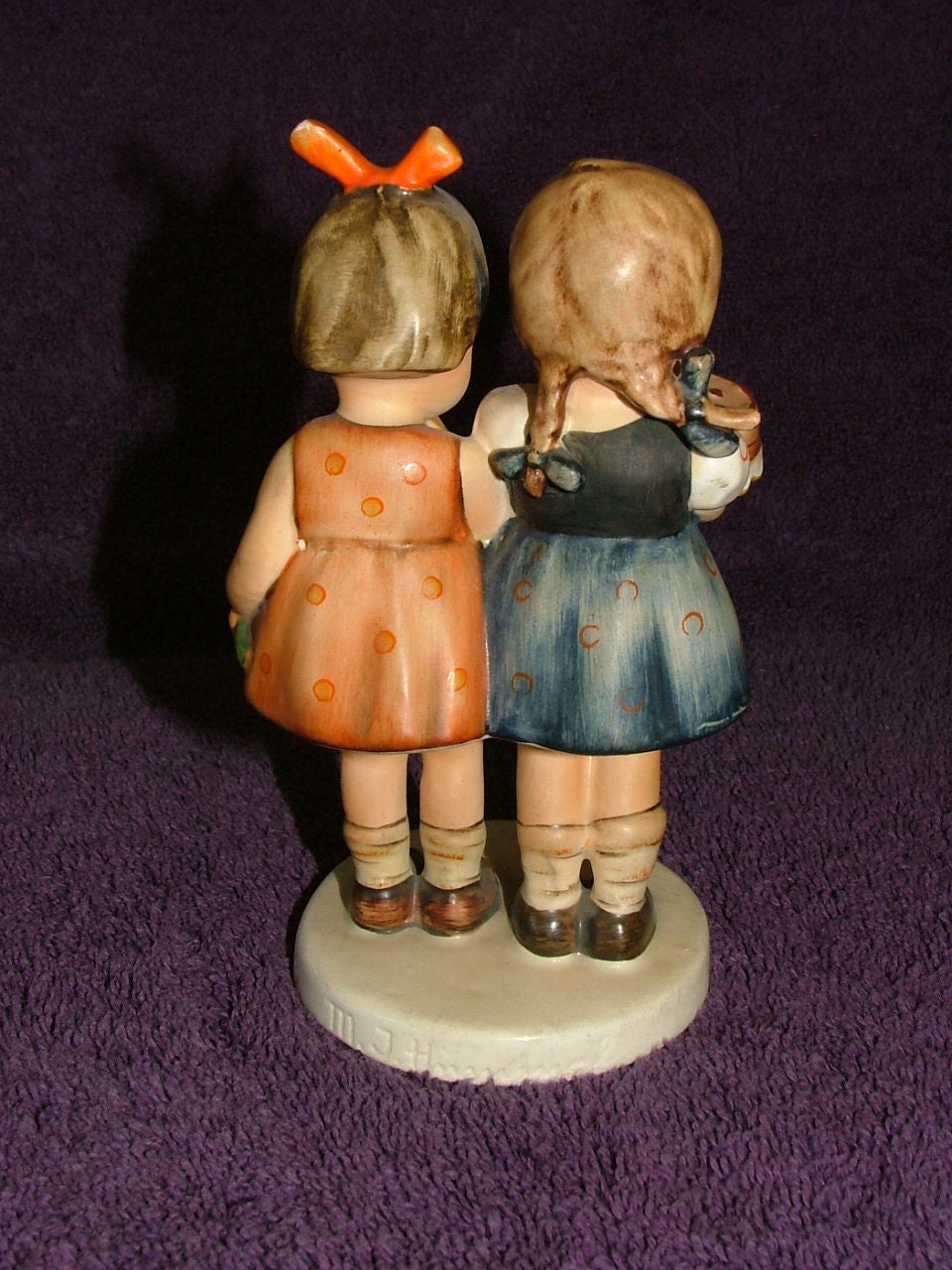 Hummel Goebel Happy Birthday Figurine 176 Two Girls Holding a Cake TMK2 ...