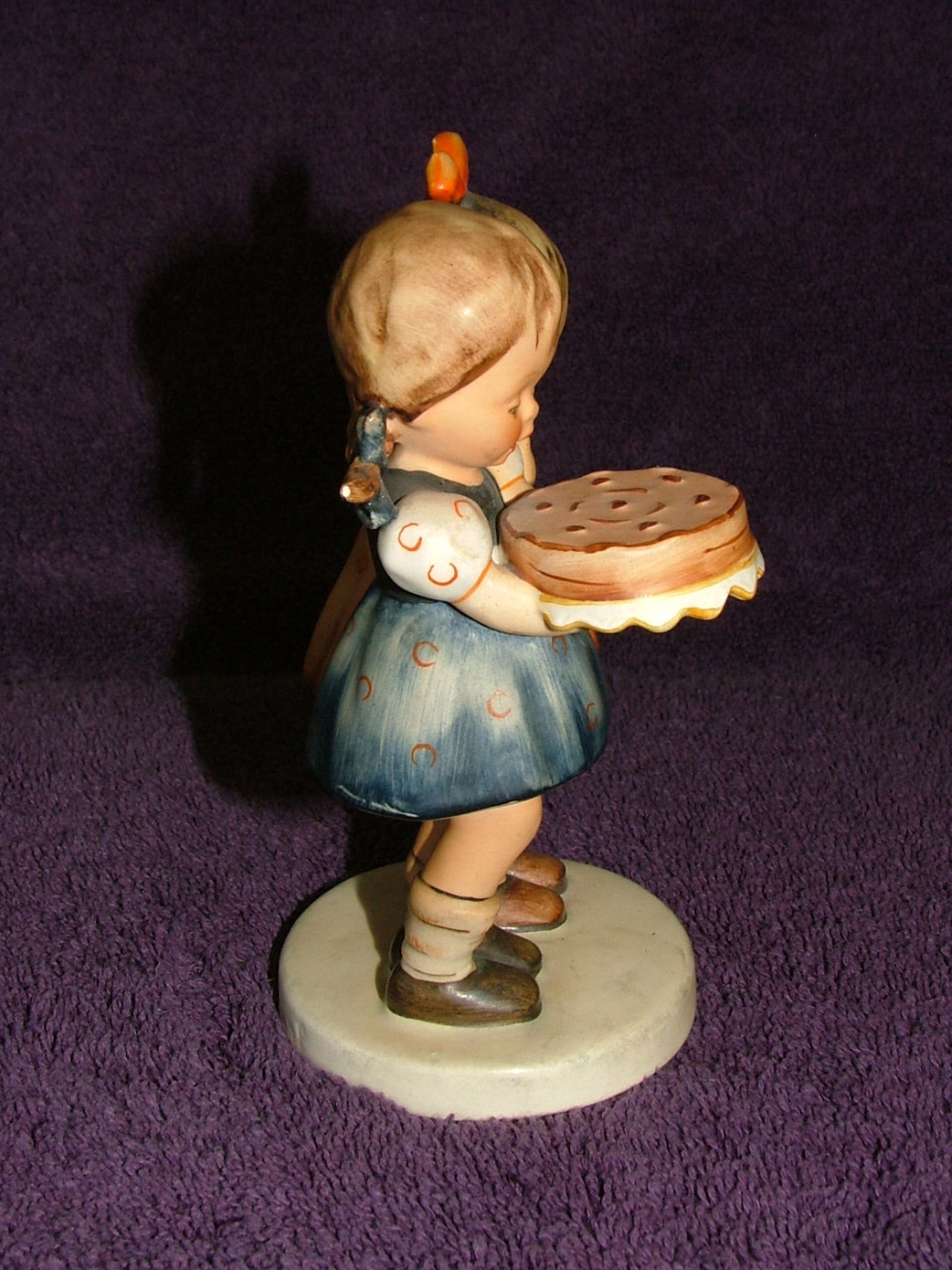 Hummel Goebel Happy Birthday Figurine 176 Two Girls Holding a Cake TMK2 ...