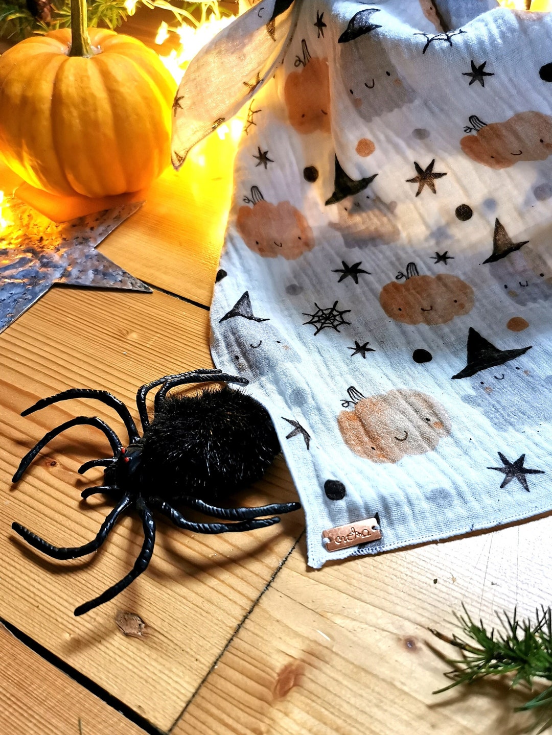 MEKO® Scarf Women, Spookyboo Halloween Scarf Made of Muslin, Little ...
