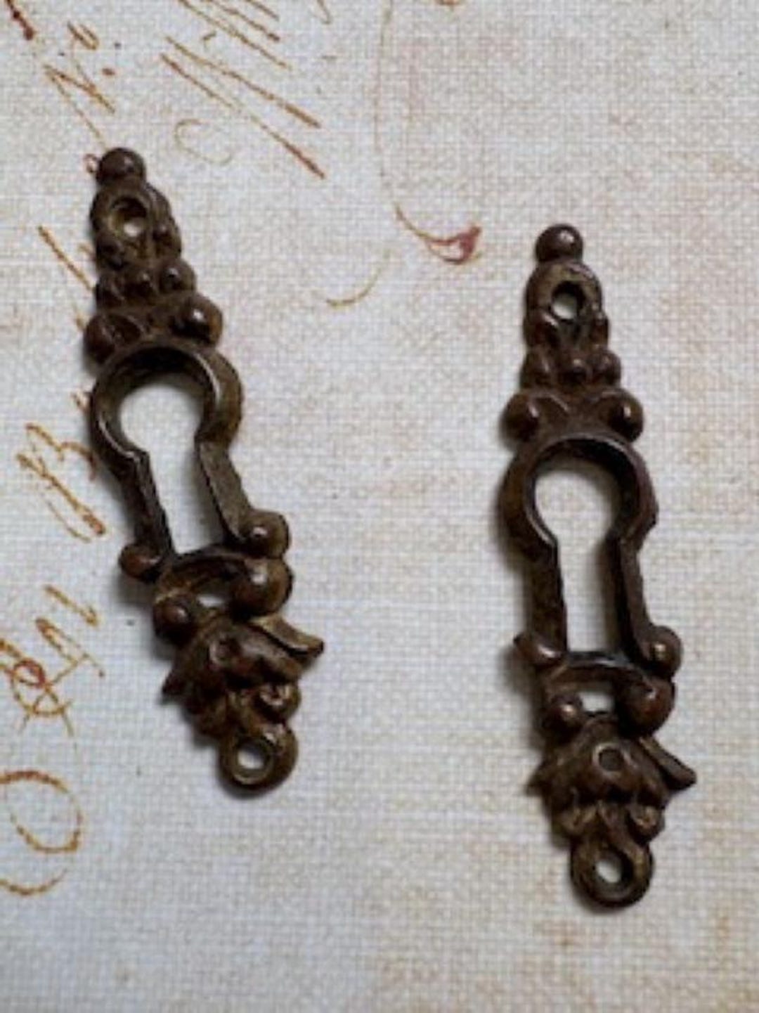 Antique Decorative Cast Iron Keyhole Escutcheon - Etsy