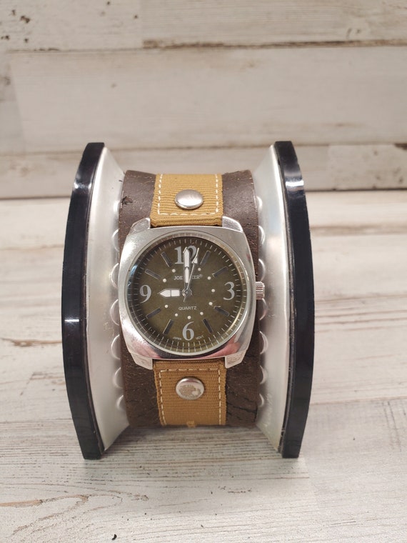 Joe Boxer unisex vintage retro wrist watch. Looks new. - Gem