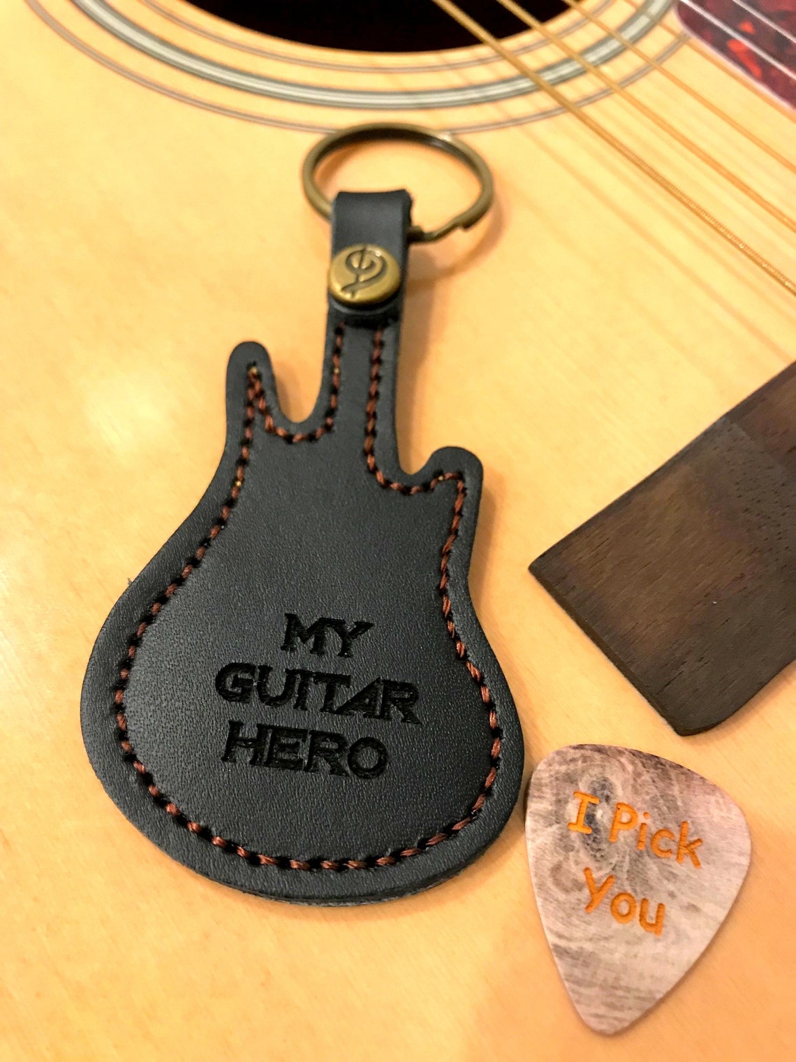 Personalized Black Leather Guitar Pick Holder Key Ring With Engraved ...