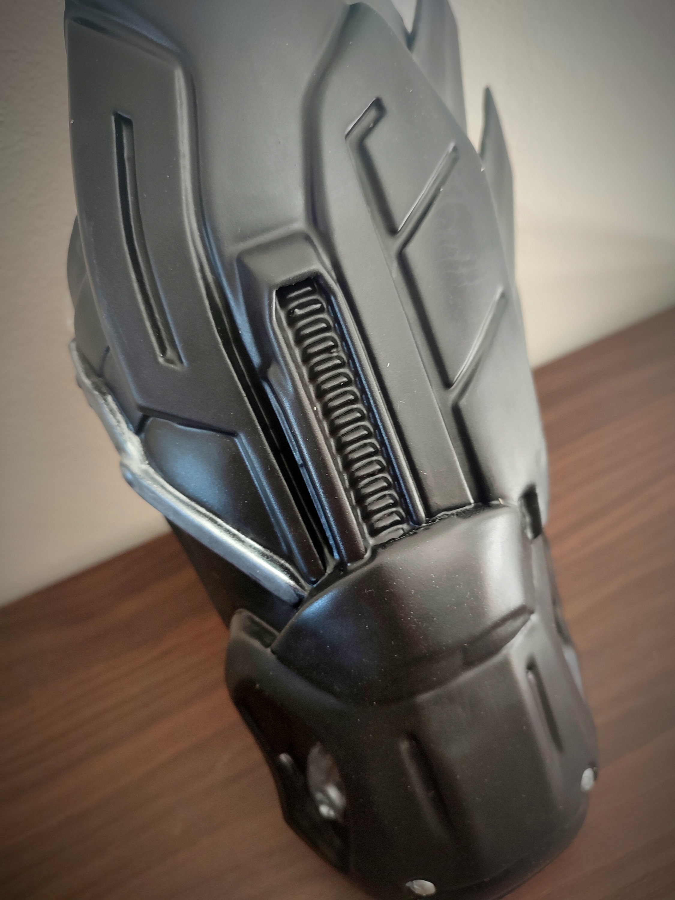 Cosplay Gauntlet Knight – Sci-fi Warrior Arm Armor – Handmade Costume ...