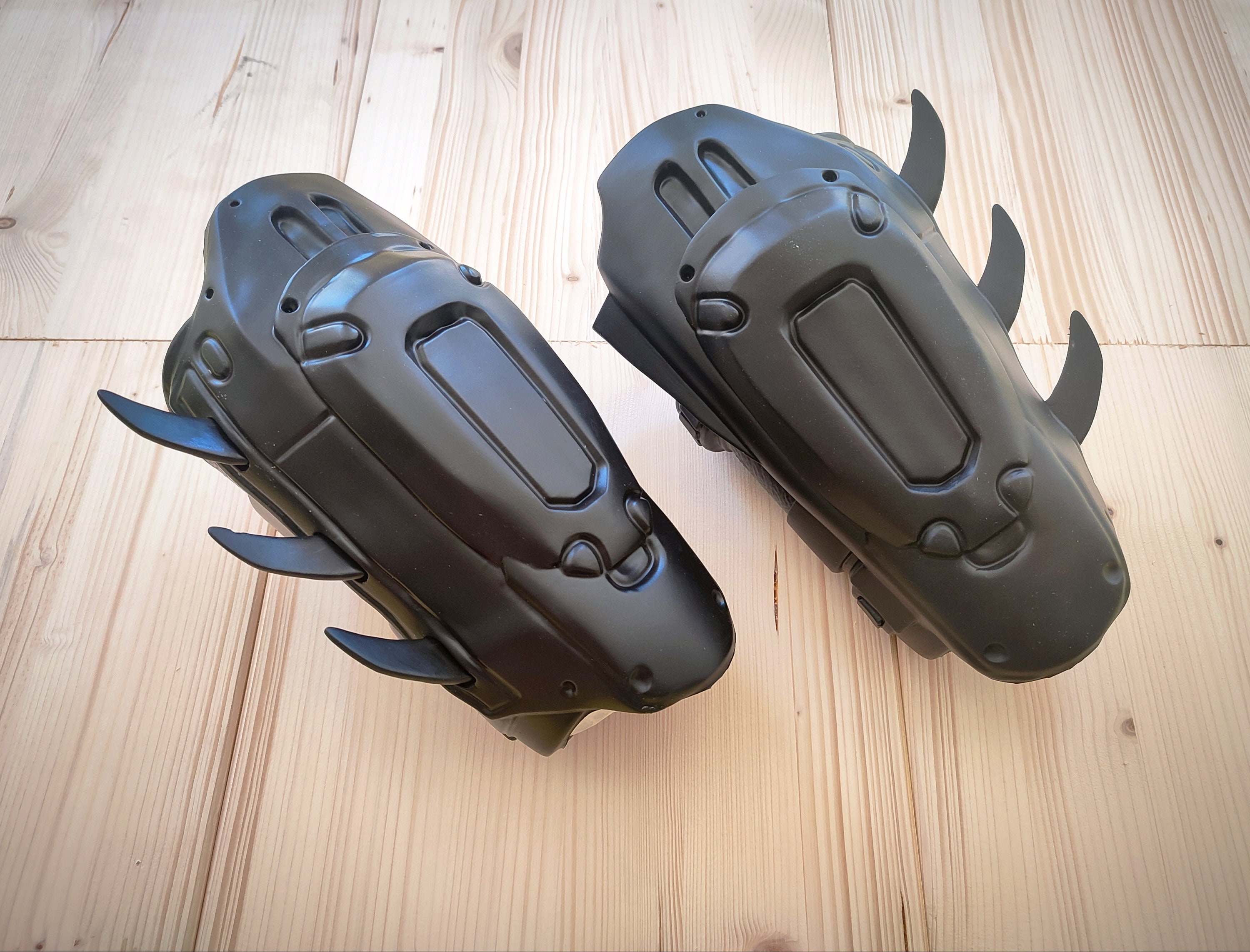 Gauntlet City Guard Armor Leather Texture, Cospaly, Movie Costume Color ...