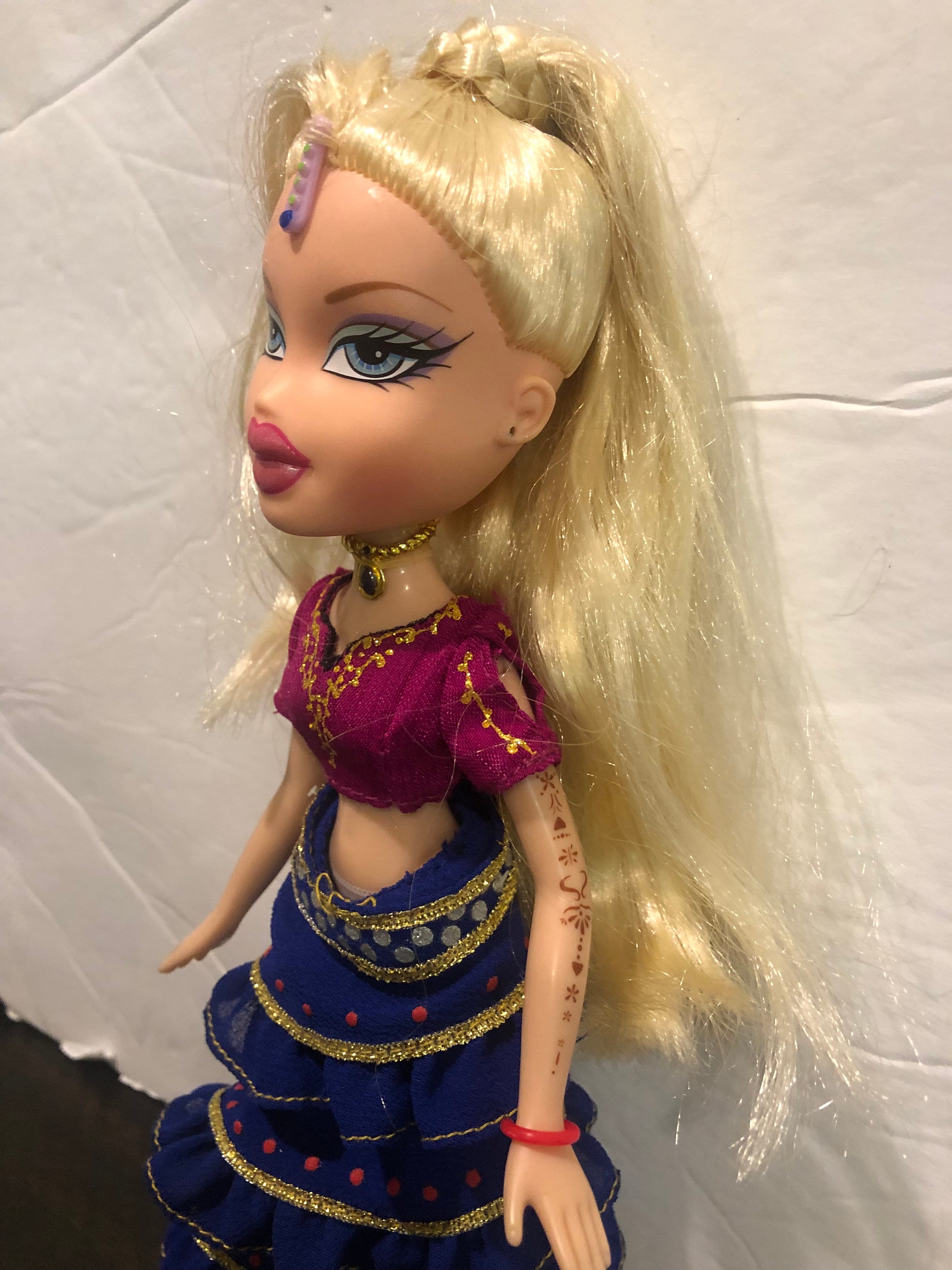 Bratz Chloe Genie Magic Doll Clothes Shoes Extra Skirt 2001 Vintage - Etsy