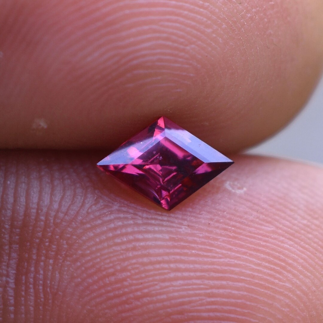 0.65 Ct Loose Lozenge Shape Pink Rhodolite Garnet Natural Untreated VVS ...