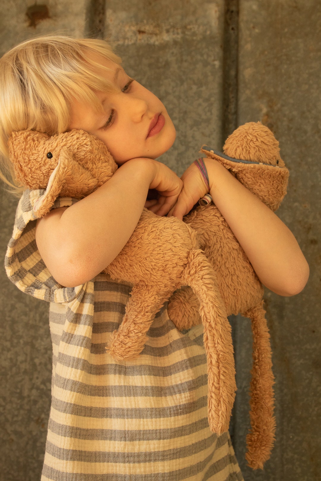 Dog "johnny" in Beige Brown: Organic Cuddly Toy With Customisable Inner ...