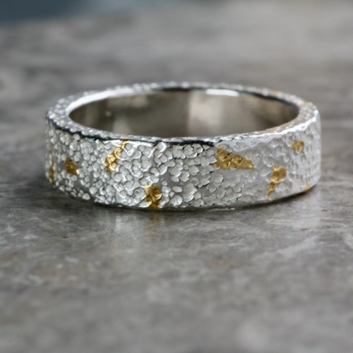 Textured Rustic Yellow Gold Wedding Band - Etsy