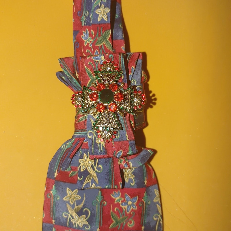 Silk Necktie Necklace - Etsy