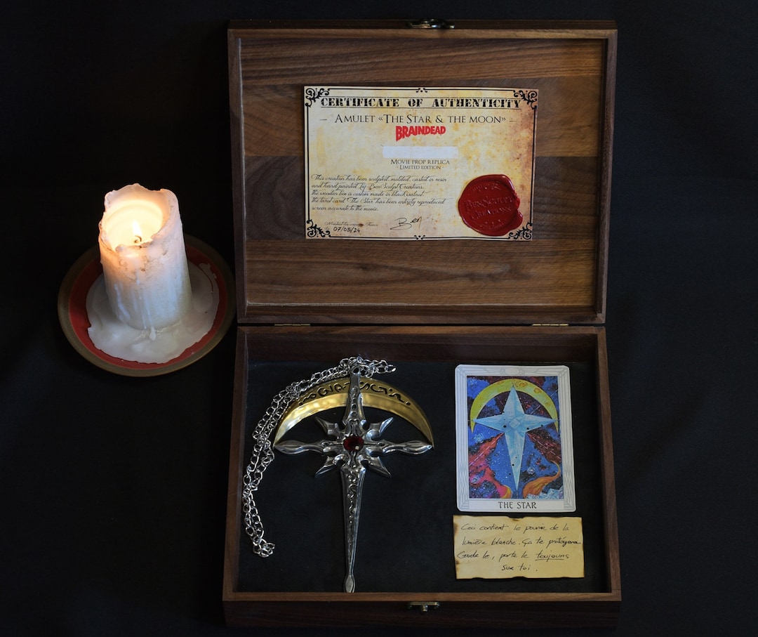 BRAINDEAD Amulet Replica the Star & the Moon aka Dead Alive Prop ...