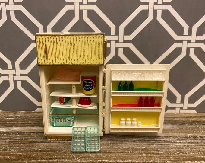 Vintage PETITE PRINCESS Kitchen Refrigerator Fridge | 1960s Dollhouse ...
