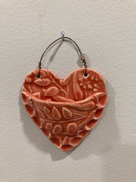 Small Wall Pocket Ceramic Wall Pocket Small Coral Flowers - Etsy
