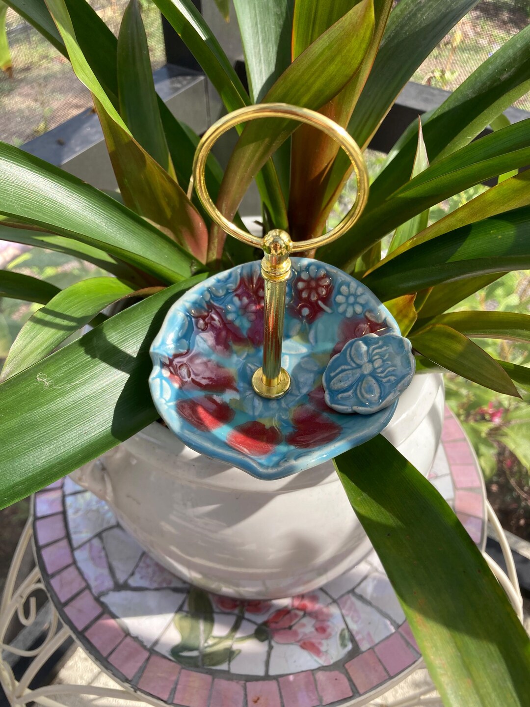 Bee Pollinator, Bee Water Station, Bird Feeder, Butterfly Watering ...