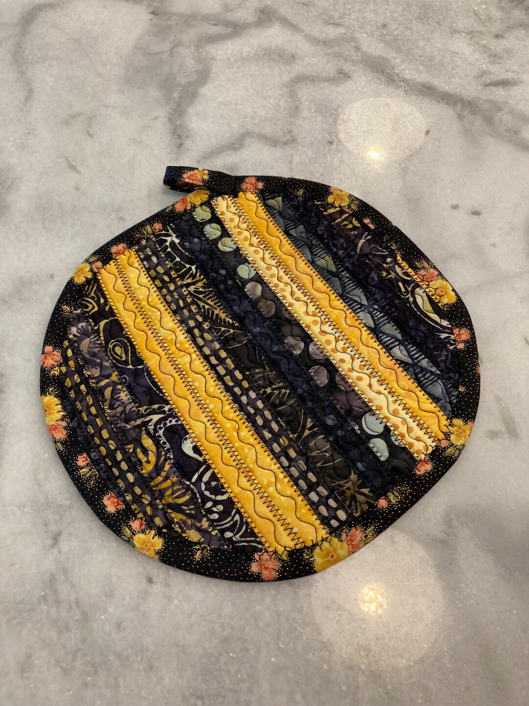 Jelly Roll Trivet, 10 Inch Round Fabric Trivet, Hot Pads, Candle Mat, Hot Pad, Kitchen Table Hot ...