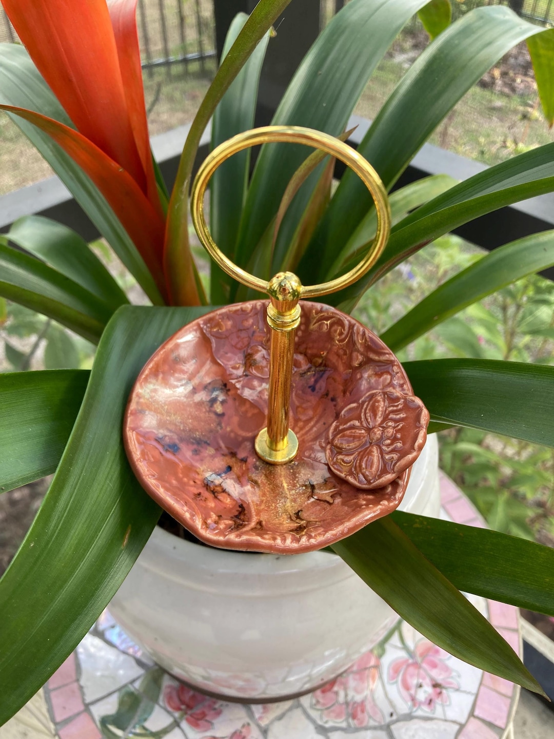 Bee Pollinator, Bee Water Station, Bird Feeder, Butterfly Watering ...