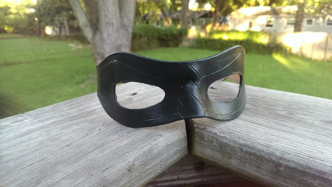 Green Arrow Inspired Leather Mask W/strap - Etsy