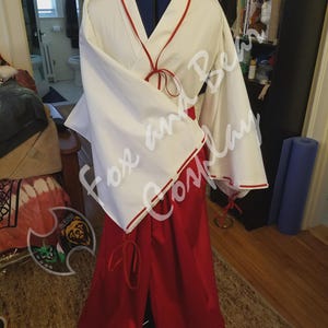 Shrine Maiden - Miko (kimono and Hakama Pants) - Etsy