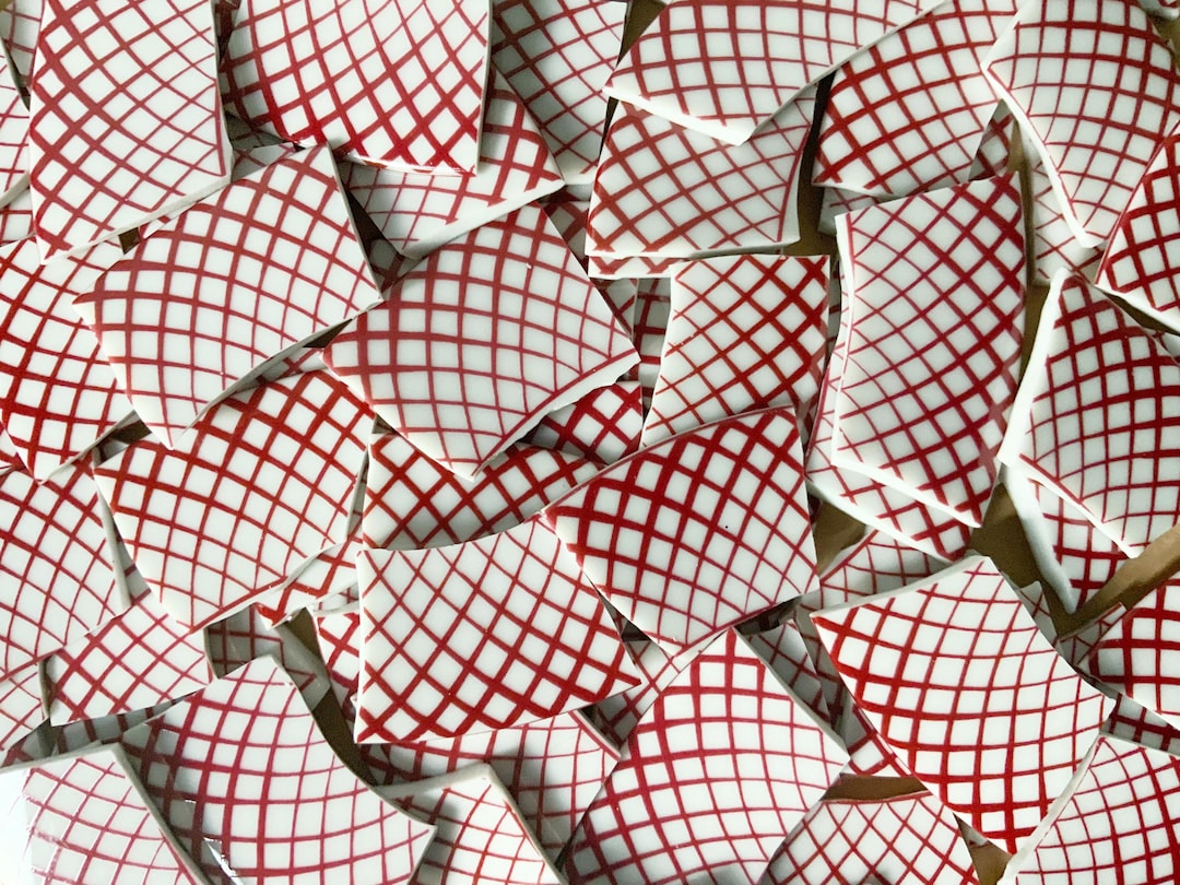 94 Red Lattice Pattern Broken China Tiles - Etsy