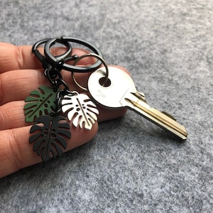 Monstera Keychain, Three Monstera Leaf Charms - Black, Silver, Gold ...