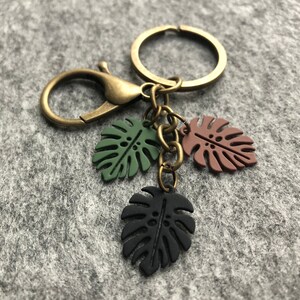 Monstera Keychain, Three Monstera Leaf Charms - Black, Silver, Gold ...