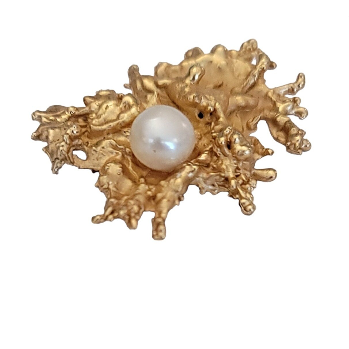 Napier Gold-Tone Brutalist Clam Shell Style Pearl Brooch, Signed M792