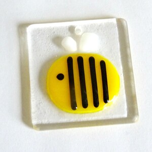 Bumble Bee Glass Keying, Bee Pendant, Fused Glass, Necklace Jewellery ...