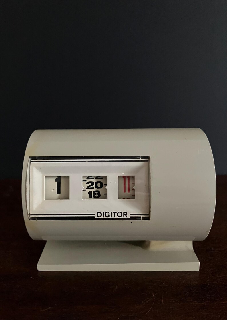Space Age Japanese Plastic Digitor Wind up Alarm Clock A/F - Etsy Australia