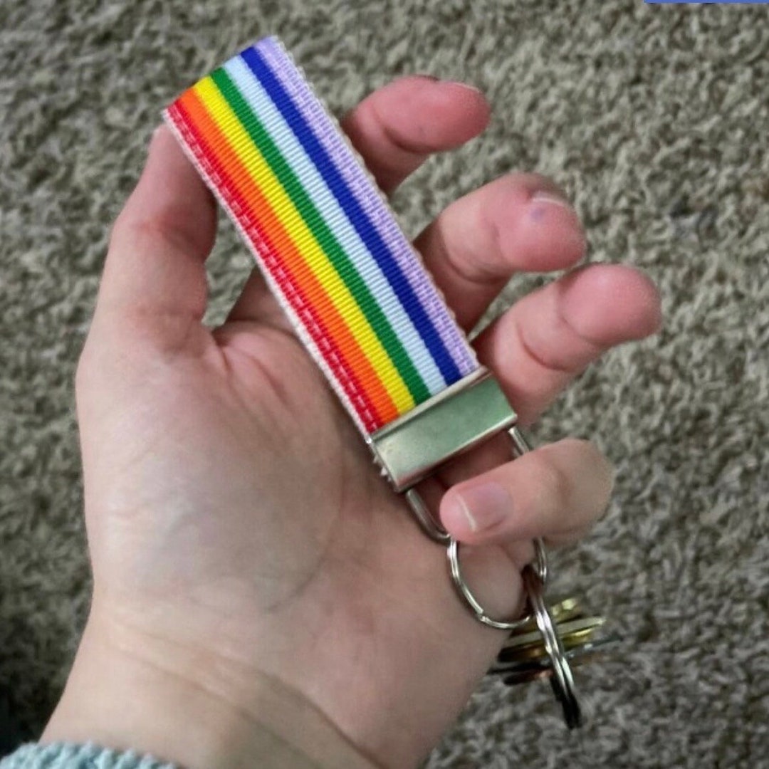 Mini Rainbow 3keychain /pride Flag Key Holder/lgbtq Keychain /finger ...