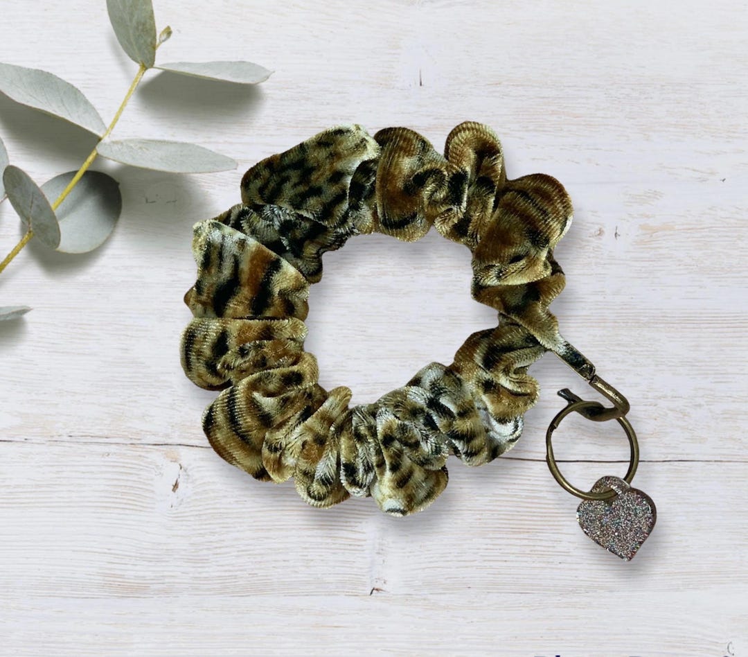 Scrunchies Keychain Girlfriend Gift /snake Velvet Keychain Scrunchies ...