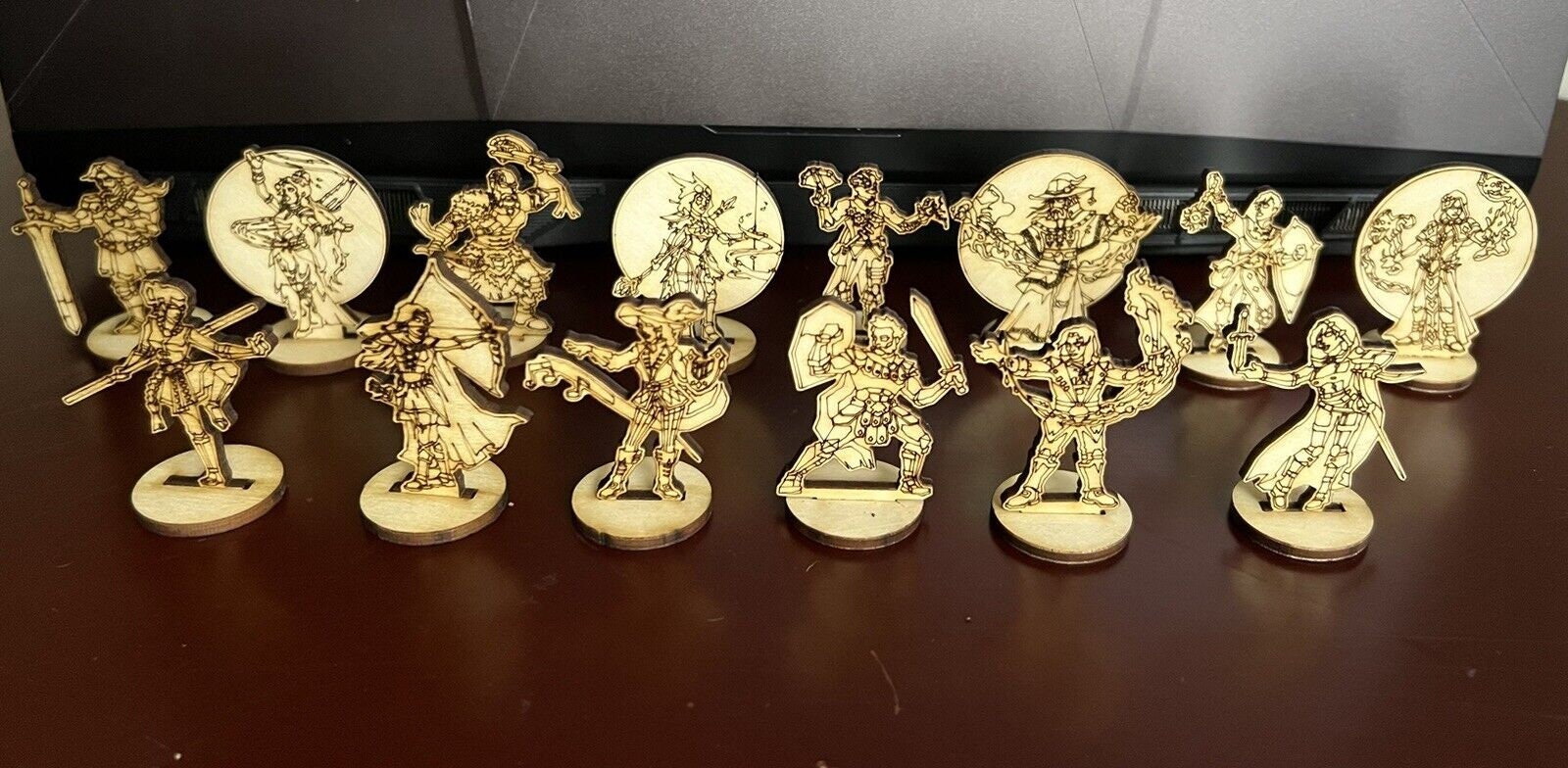 Miniatures Dungeons & Dragons Lot - All 14 Classes 5e Laser Cut Wood 1 ...