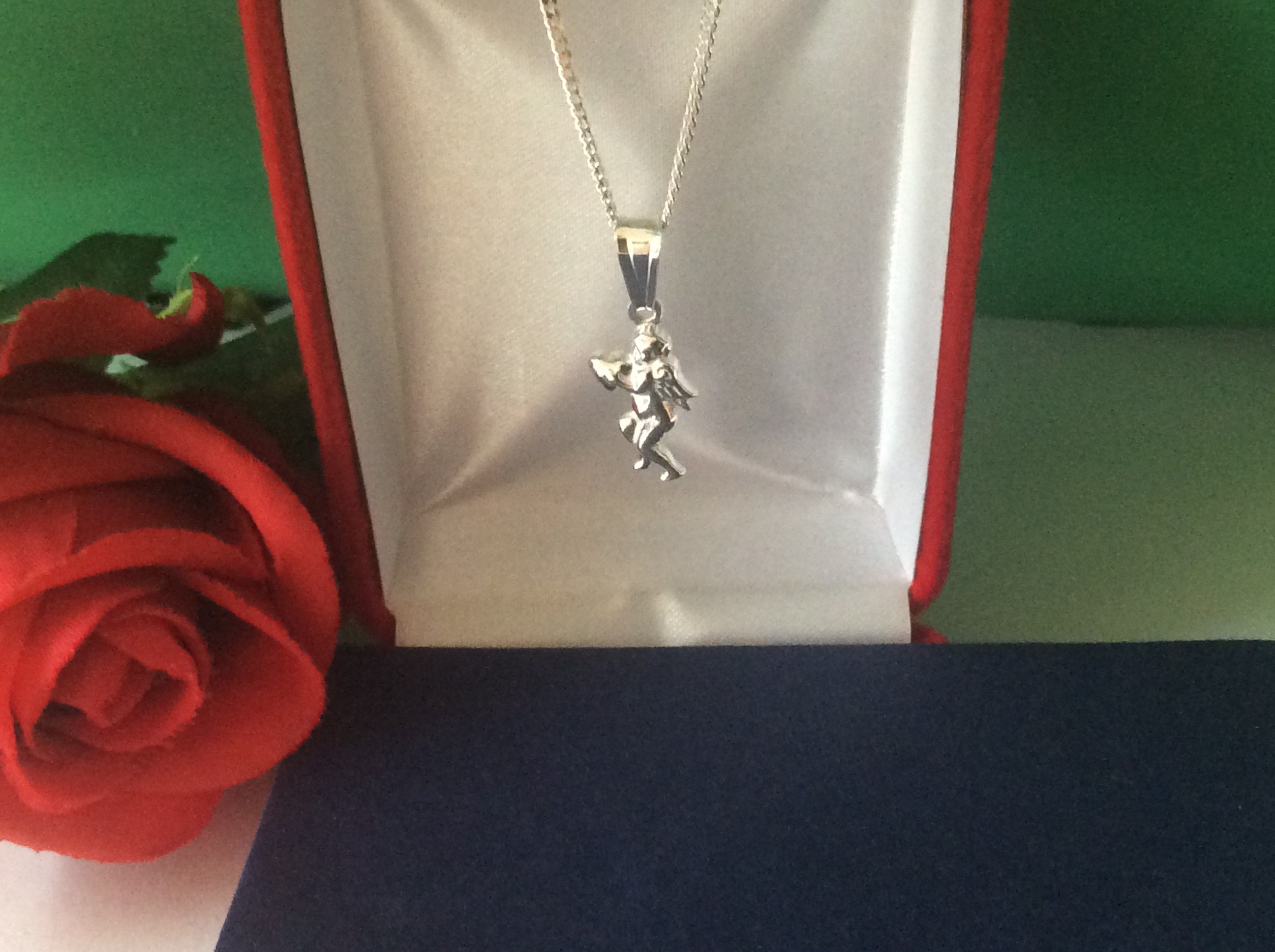 Angels Heart Silver Pendant Necklace - Etsy